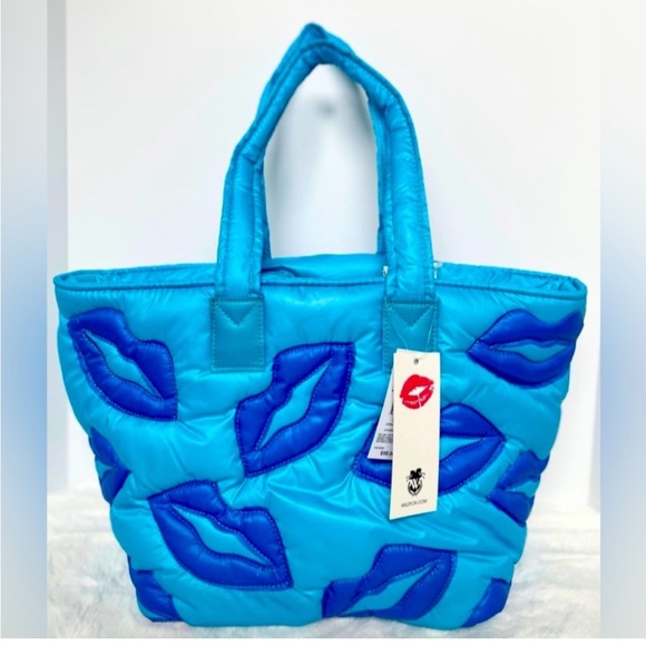 Wildfox | Bags | Viral Wildfox Overnight Quilted Nylon Puffy Tote Bag ...